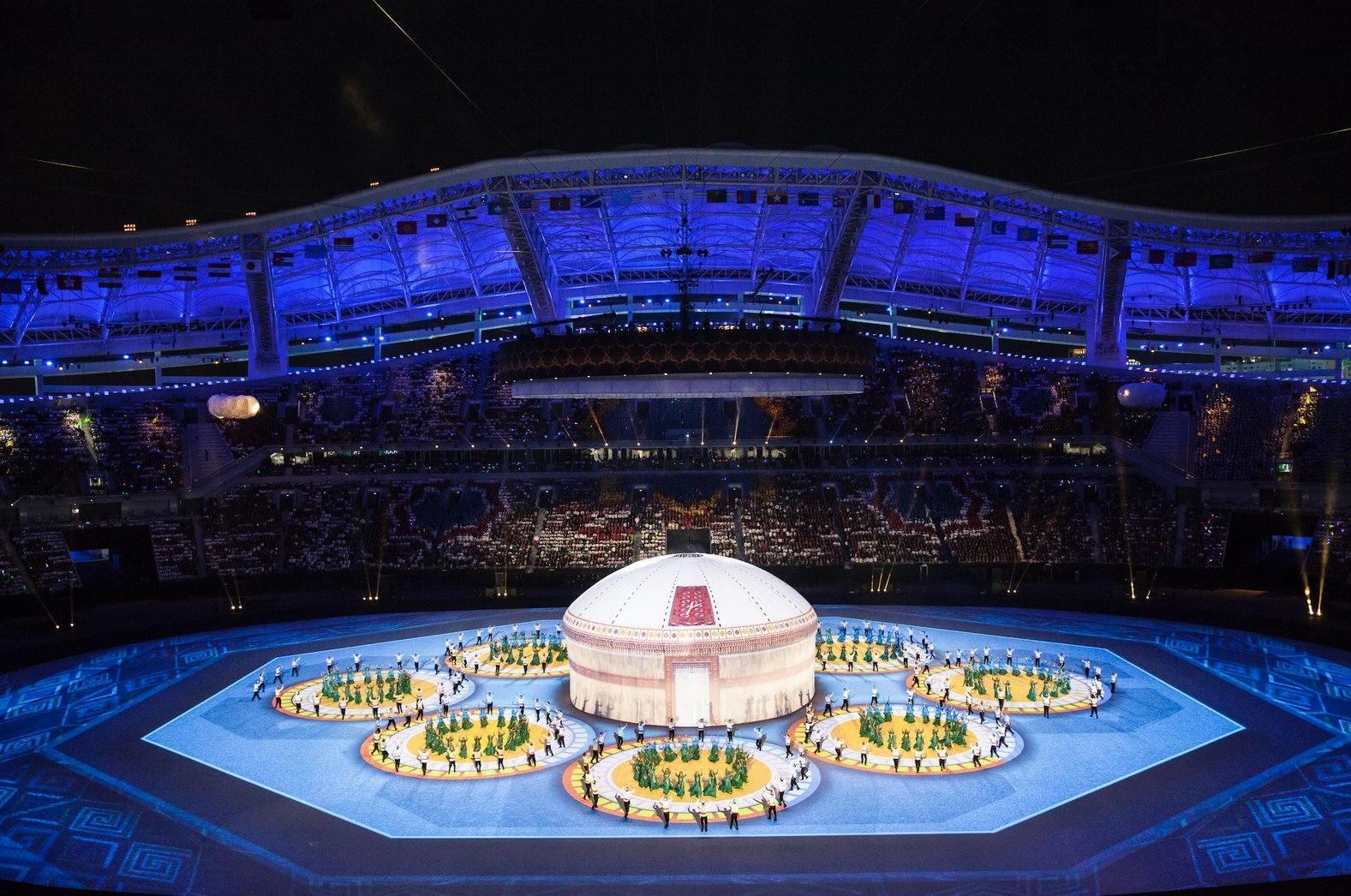 Simone Ferrari: building unforgettable memories : DesignWanted