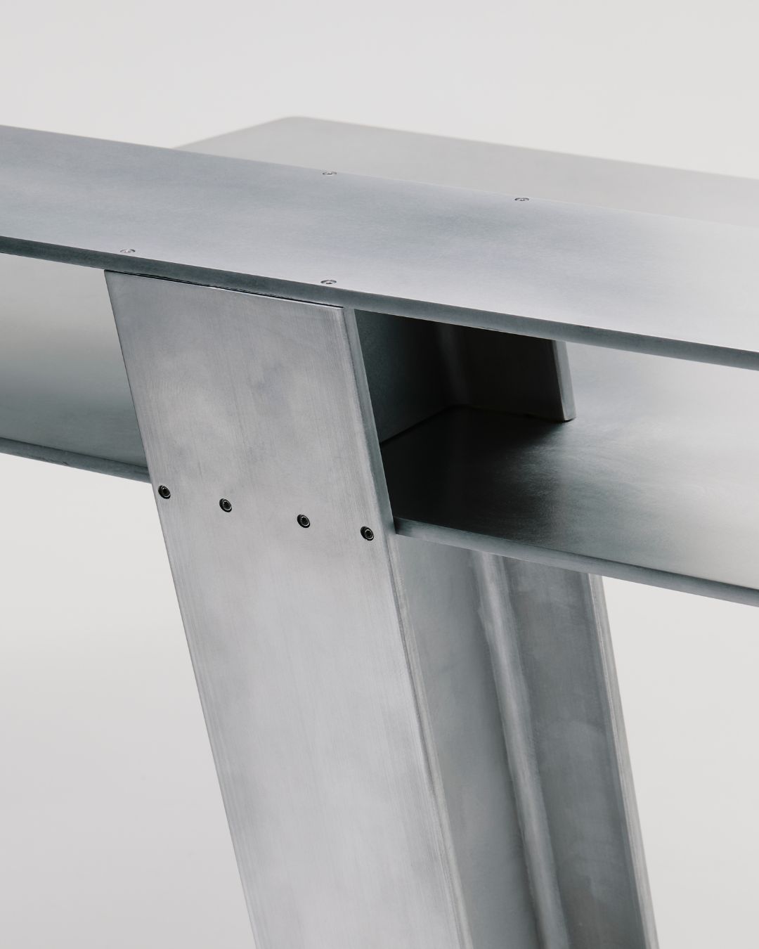 Marquel Williams finds beauty in utilitarian elements : DesignWanted